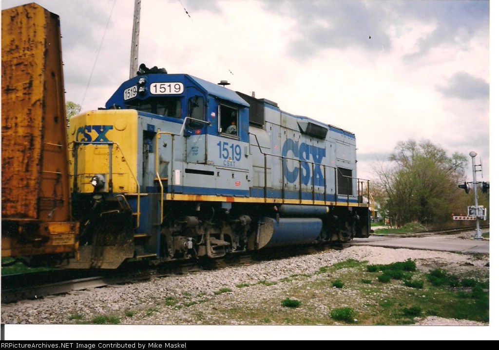 CSX 1519